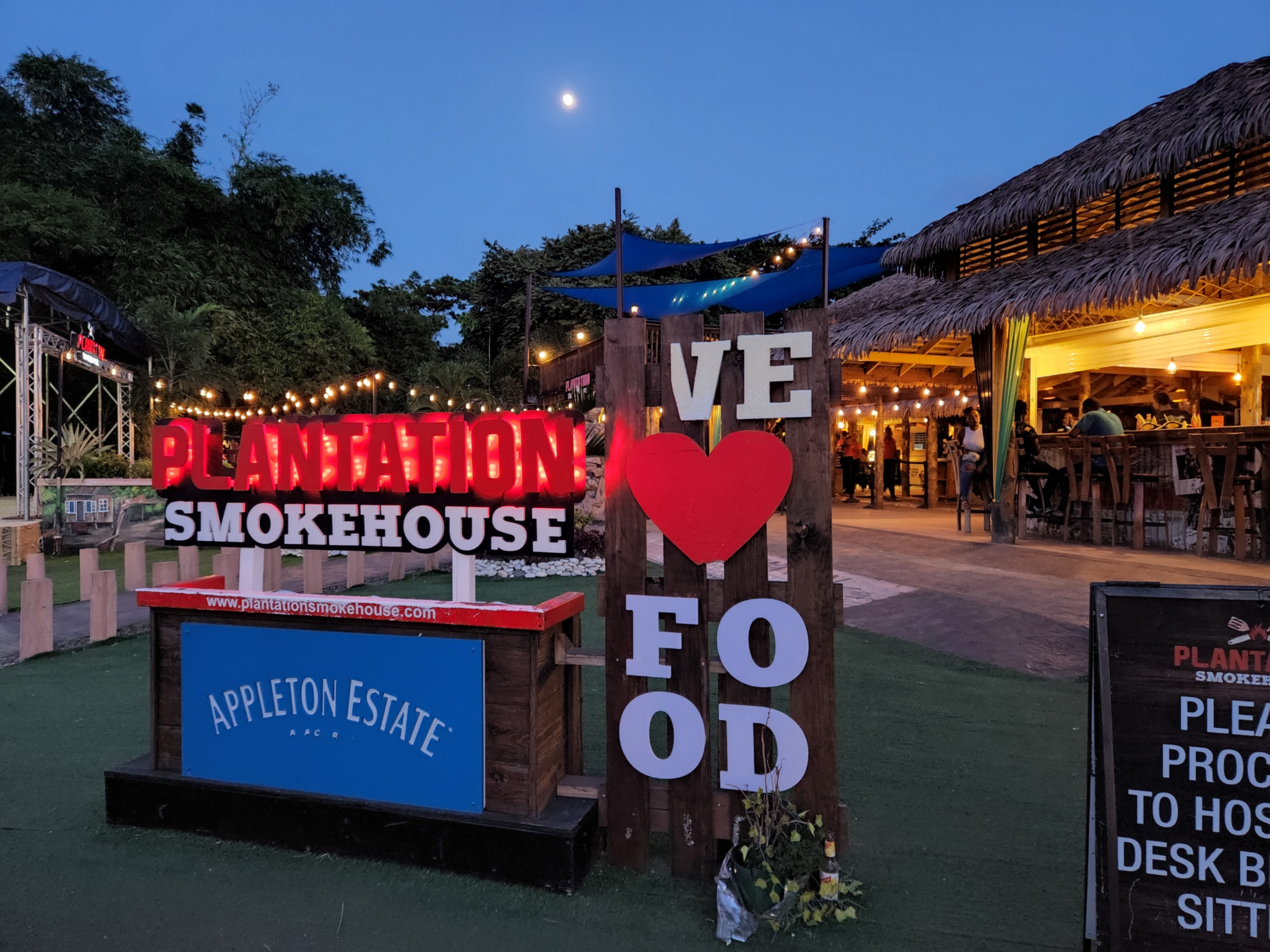 Culinary Delights on Jamaica’s North Coast – Adventures from Elle